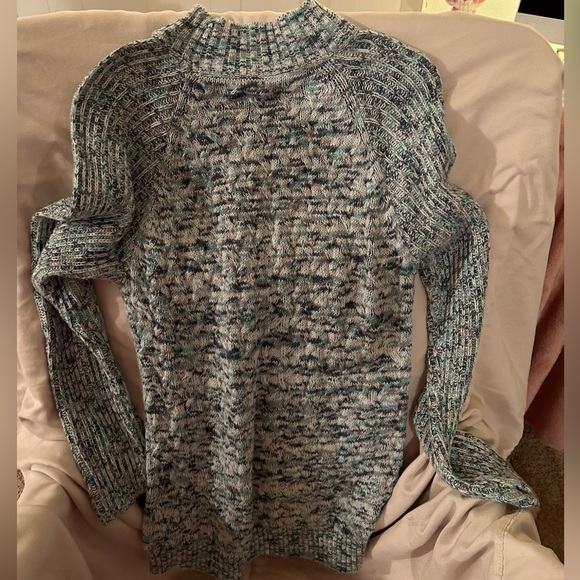 croft & barrow | Sweaters | Croft Barrow Green And White Black ...